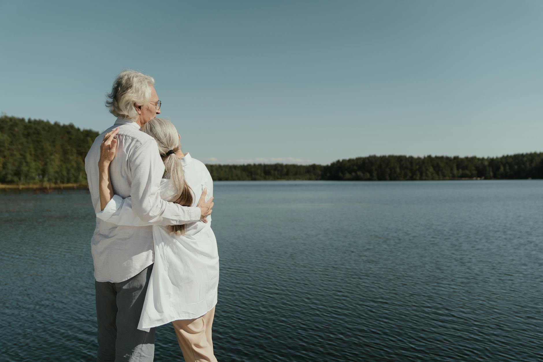 Best Canadian Towns to Retire Without Going Broke – 2025 Guide – Canada ...